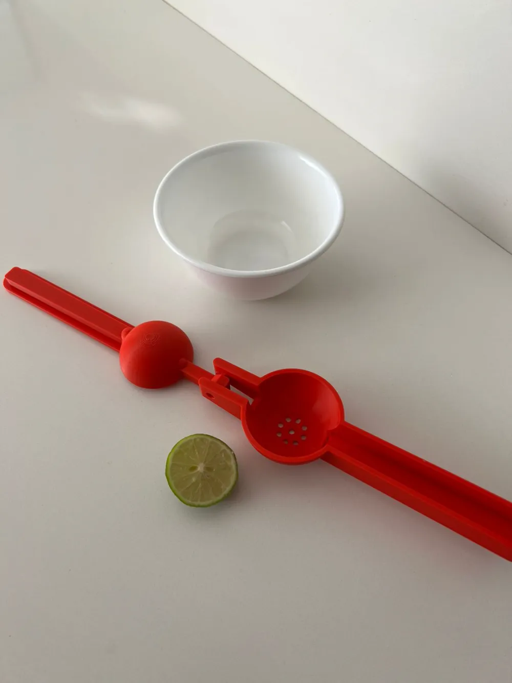 Lemon squeezer by angrelou - MakerWorld