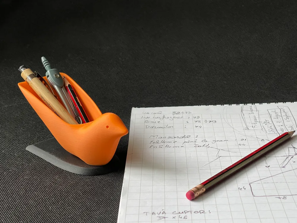 Bird Pencil Holder (brushes, pens, tools ...) by FlorinV - MakerWorld