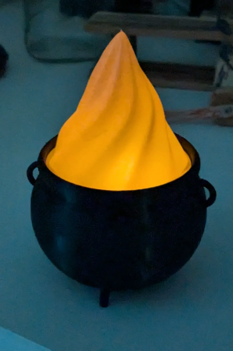 Magic Halloween Cauldron Light by Toons - MakerWorld