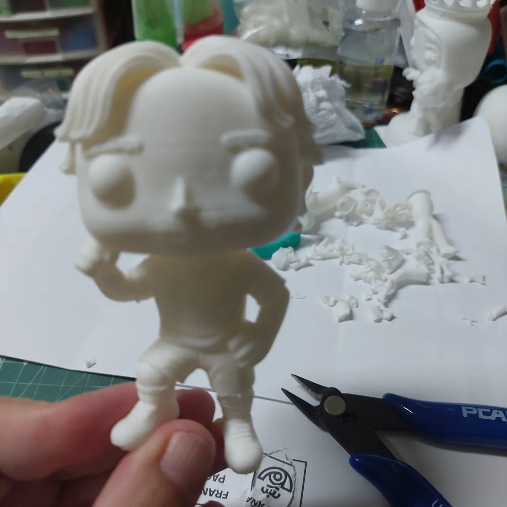 FUNKO POP: LUKA MODRIC por BARAKALDESAMANITAS MakerWorld: Descarga Modelos 3D Gratuitos