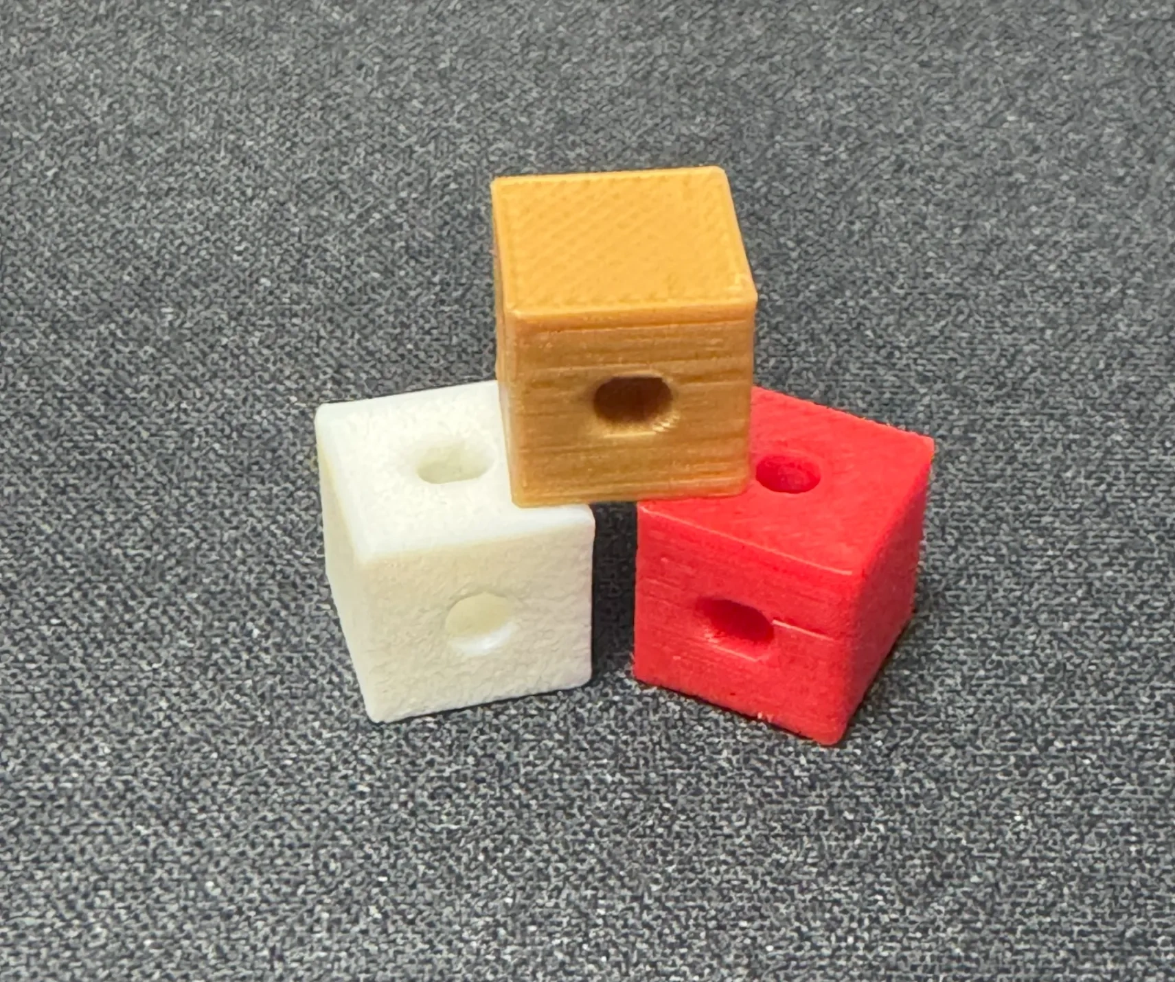 Test Cube 10mm Cube, 3mm Hole by HXBBD - MakerWorld