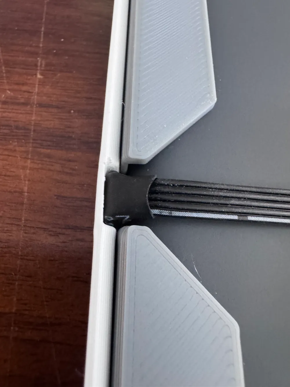 Kindle Fire 10HD Plus 2021 Wall Mount (11th Gen - Free 3D Print Model ...