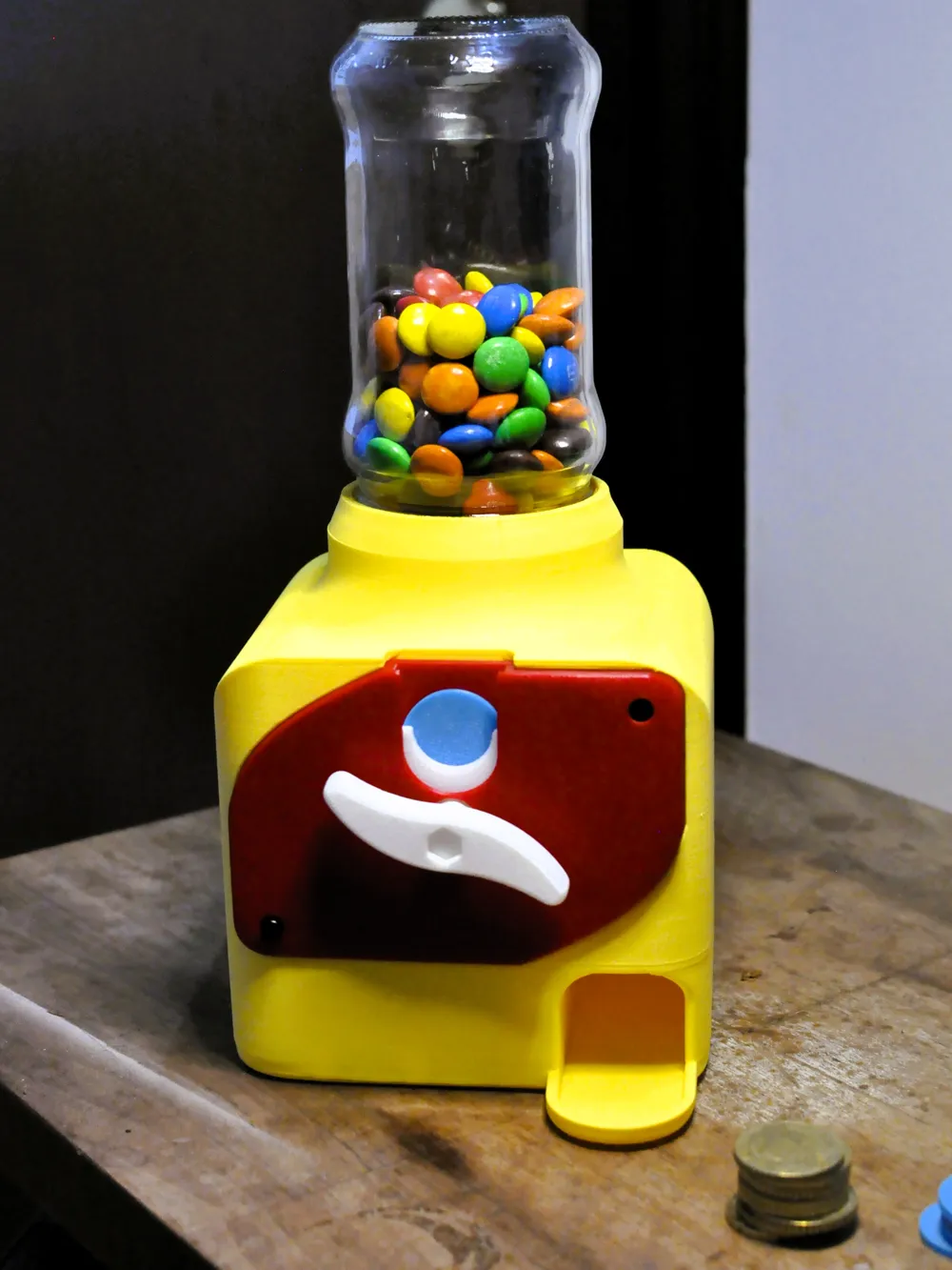 Candy Dispenser – Coin or Token Operated - Free 3D Print Model - MakerWorld