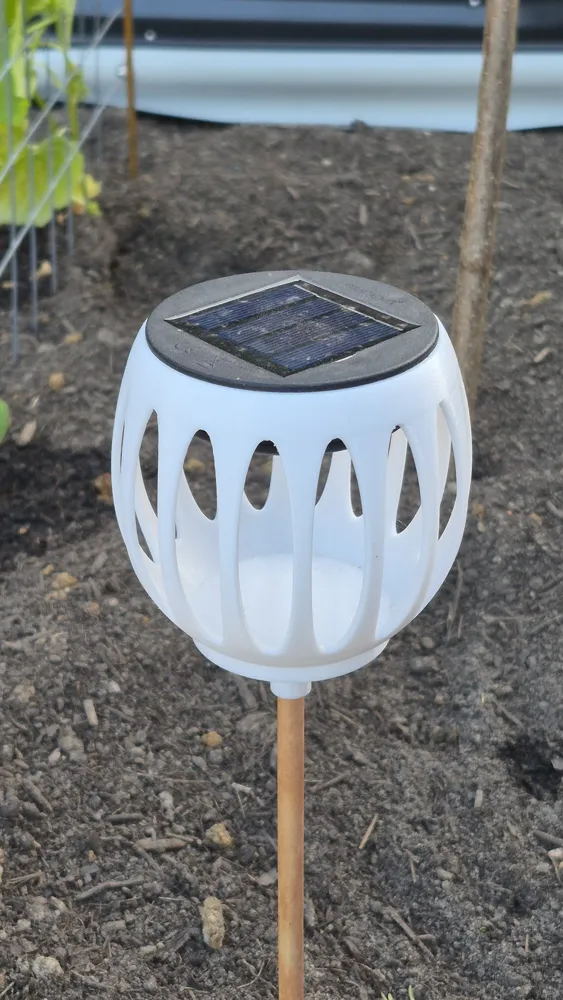 Solar -Gartenlicht mit Halterung – Kostenloses 3D-Druckmodell – MakerWorld