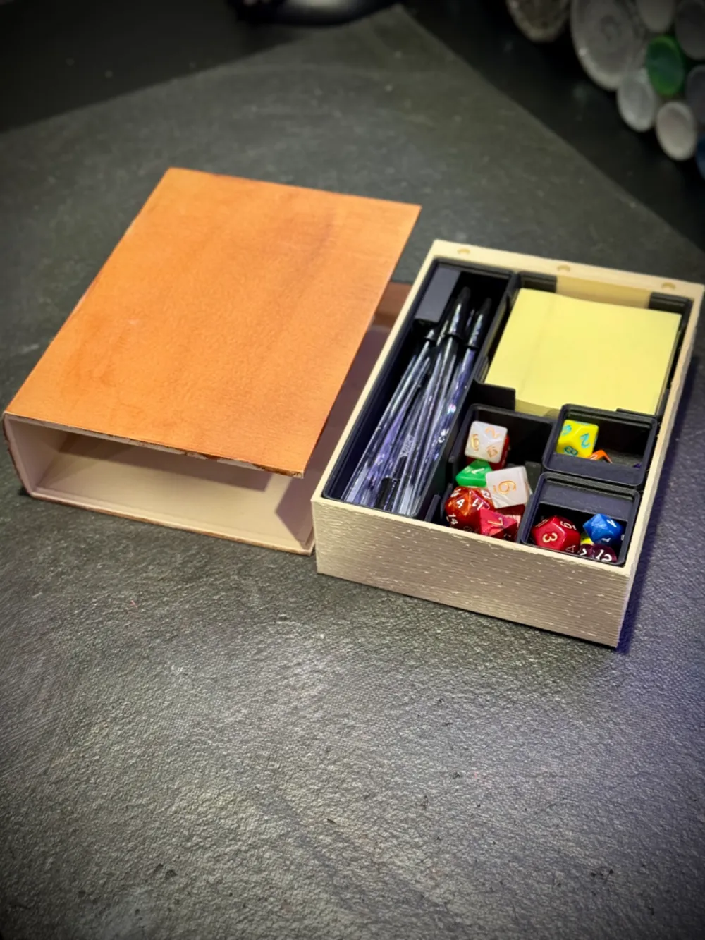 Book Box by Billy&Katie Hooper MakerWorld: Download Free 3D Models