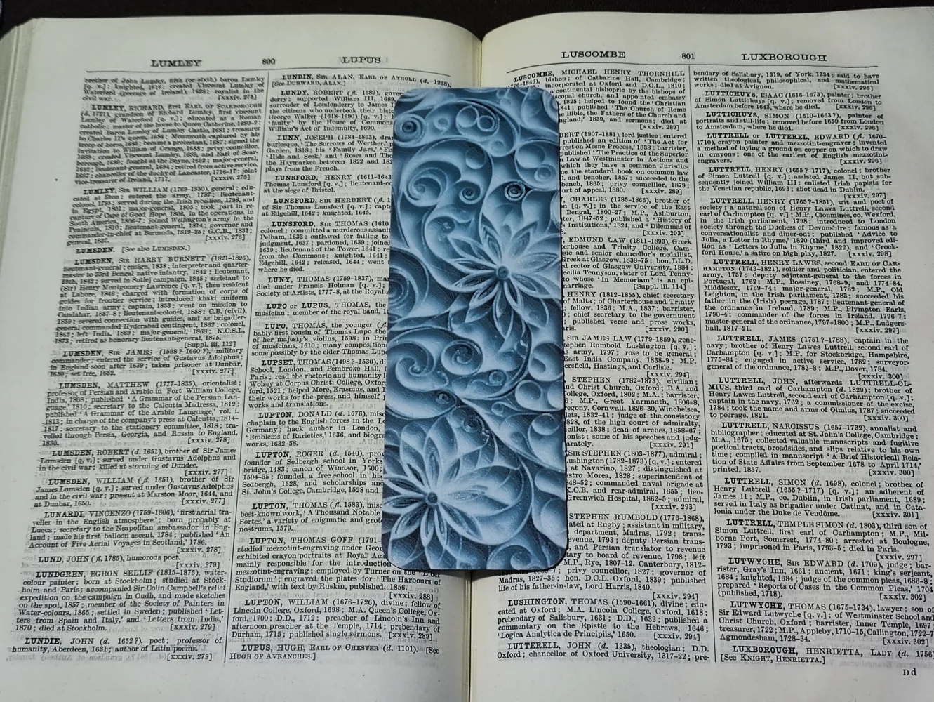Paperart Bookmark - 3 Color by BoDad MakerWorld: Download Free 3D Models