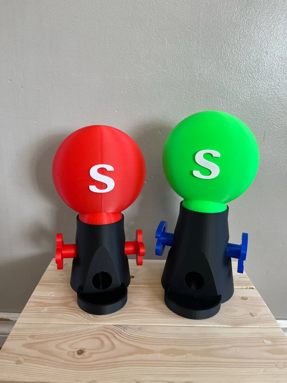 Candy Dispenser ( Skittles & MMs ) by ZK3D MakerWorld: Download Free 3D ...