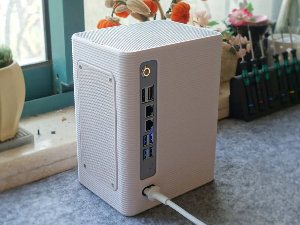 Minimalist Three-Bay NAS Chassis - Non-Standard Motherboard by siagfried MakerWorld: Download ...