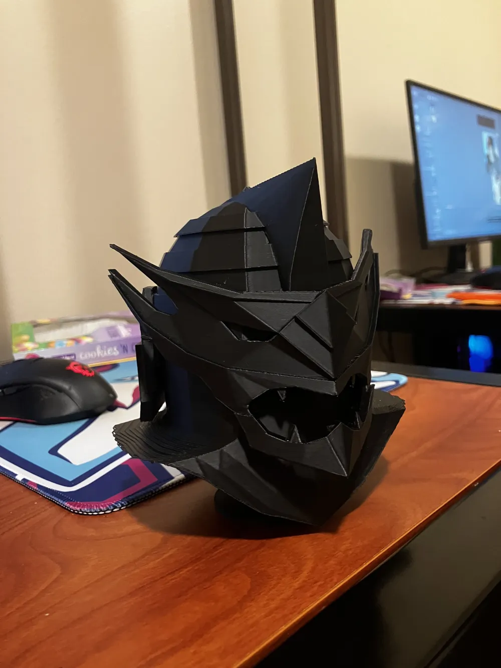 Rogue Lineage DSK Helmet by Quil MakerWorld: Download Free 3D Models