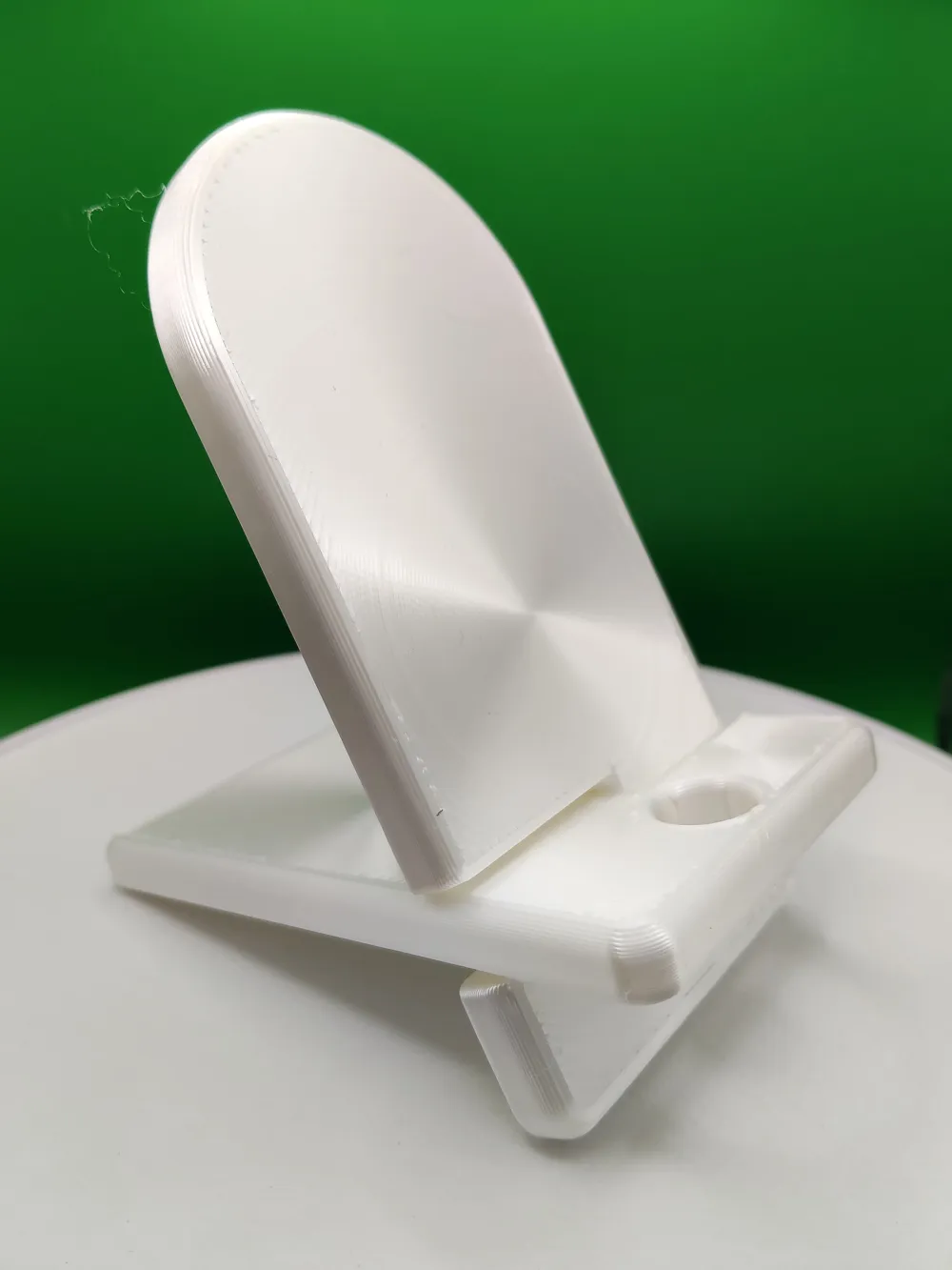 Flat-pack phone stand - charger friendly by Spark Poznań MakerWorld ...