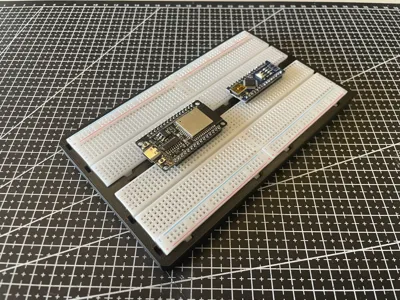 breadboard holder - fits esp32 and arduino - Free 3D Print Model ...