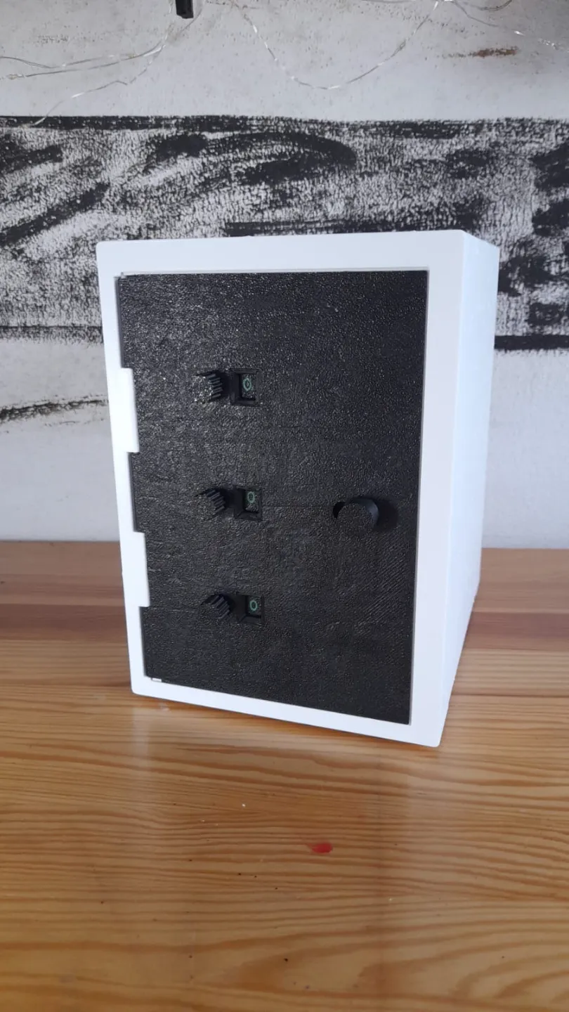 Safe box with changing code by Usak_1 - MakerWorld