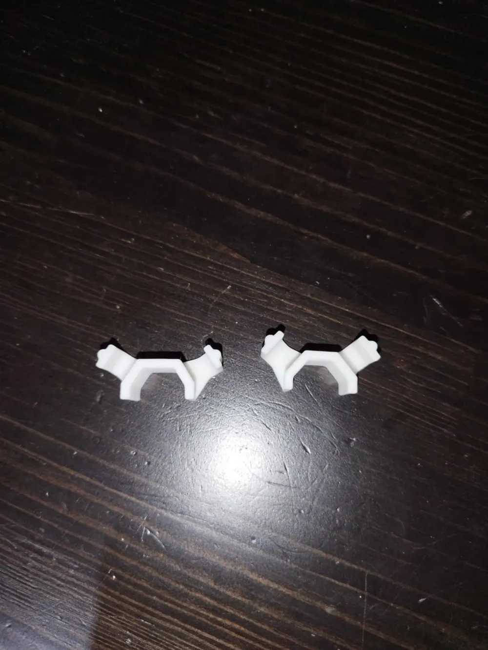 Strong LST clips - 2 different angles by Choosse23MakerWorld: Download ...