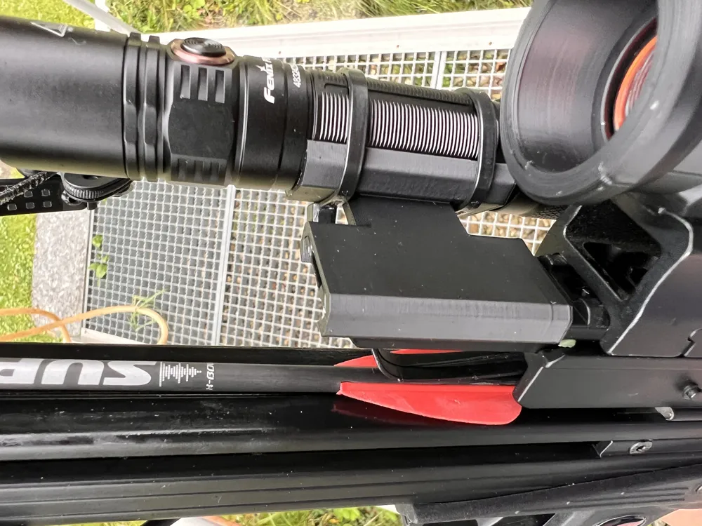 X-BOW FMA Supersonic Flashlight Rail Adapter by huskythedogg MakerWorld ...