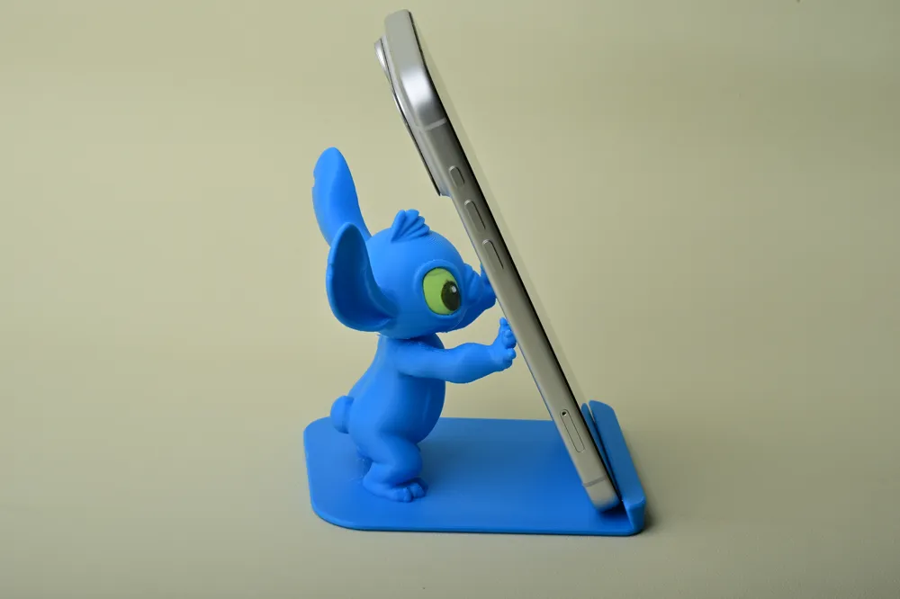 Stitch phone holder - Free 3D Print Model - MakerWorld
