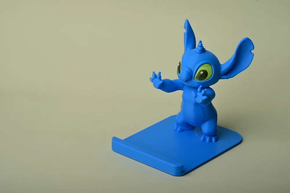 Stitch phone holder - Free 3D Print Model - MakerWorld