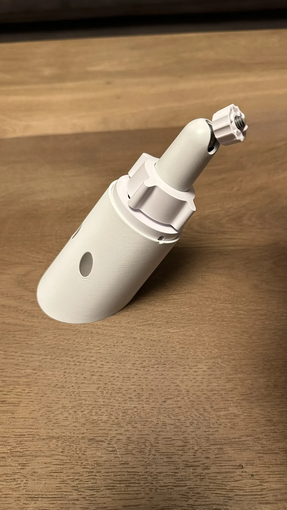 Eufy 摄像头适配器支架，用于 35° 斜角 - 免费 3D 打印模型 - MakerWorld