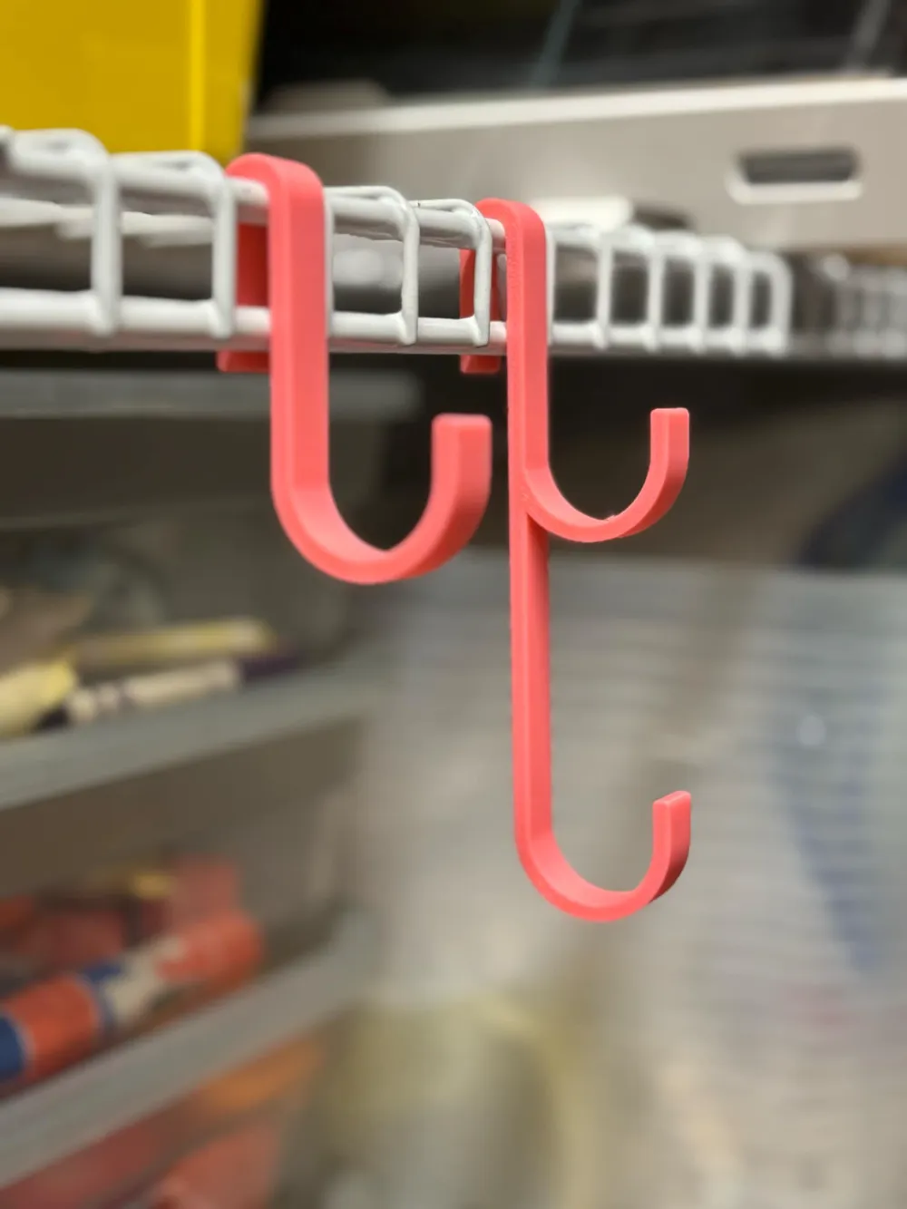 Closet maid pantry wire shelf hook - Two sizes - Free 3D Print Model ...
