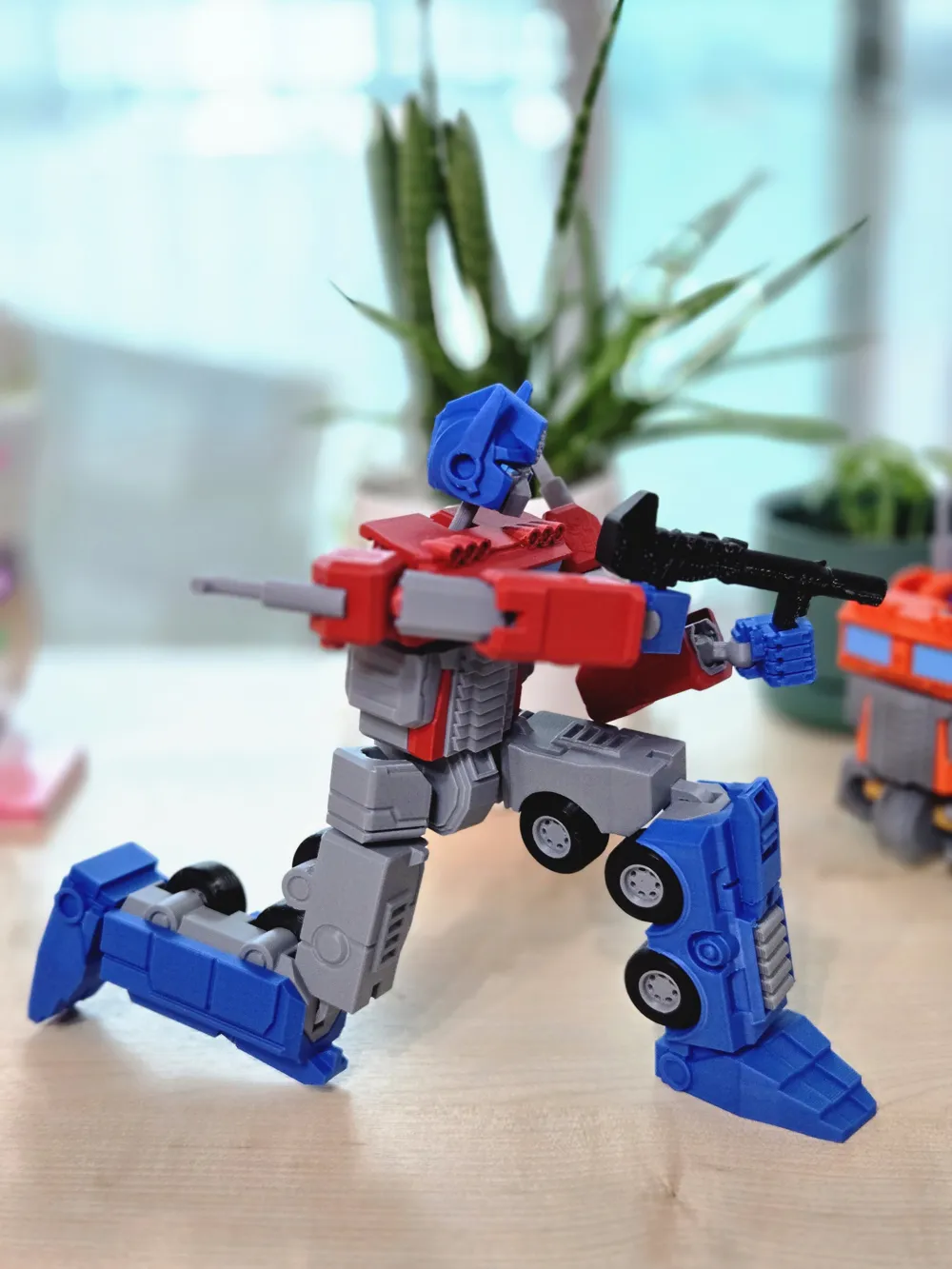 Transformer Optimus prime - Free 3D Print Model - MakerWorld