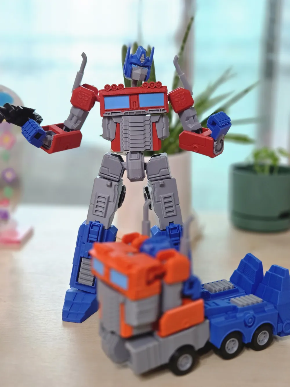 Transformer Optimus prime - Free 3D Print Model - MakerWorld