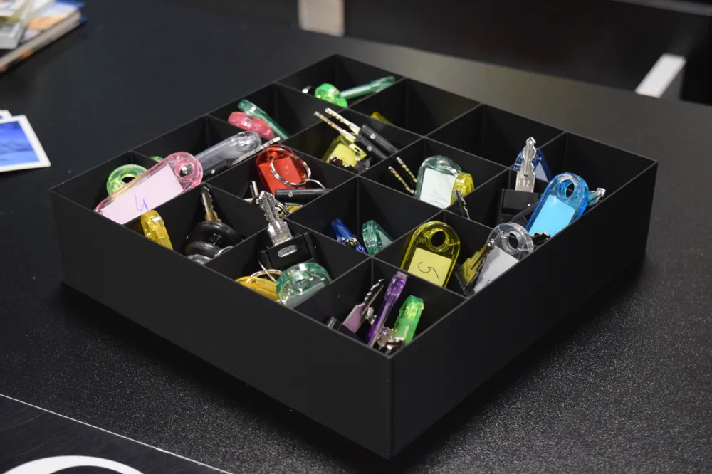 Storage Box 4x4 by behemotamine - MakerWorld