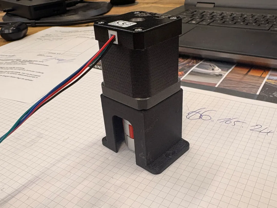 Joy-It Nema17-06 Bracket - Free 3D Print Model - MakerWorld