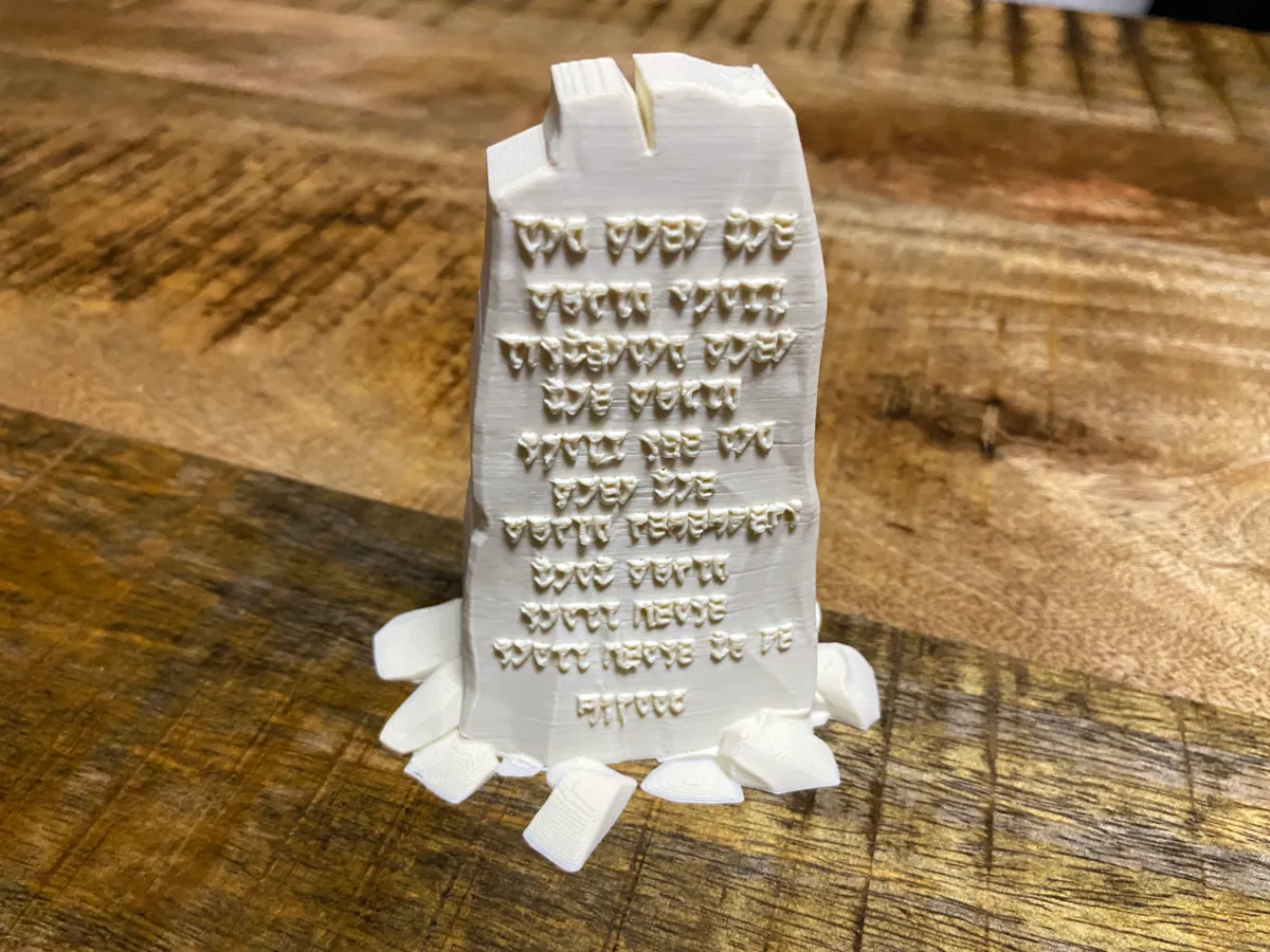 Stone Tablet with Daedric Engraving - Free 3D Print Model - MakerWorld