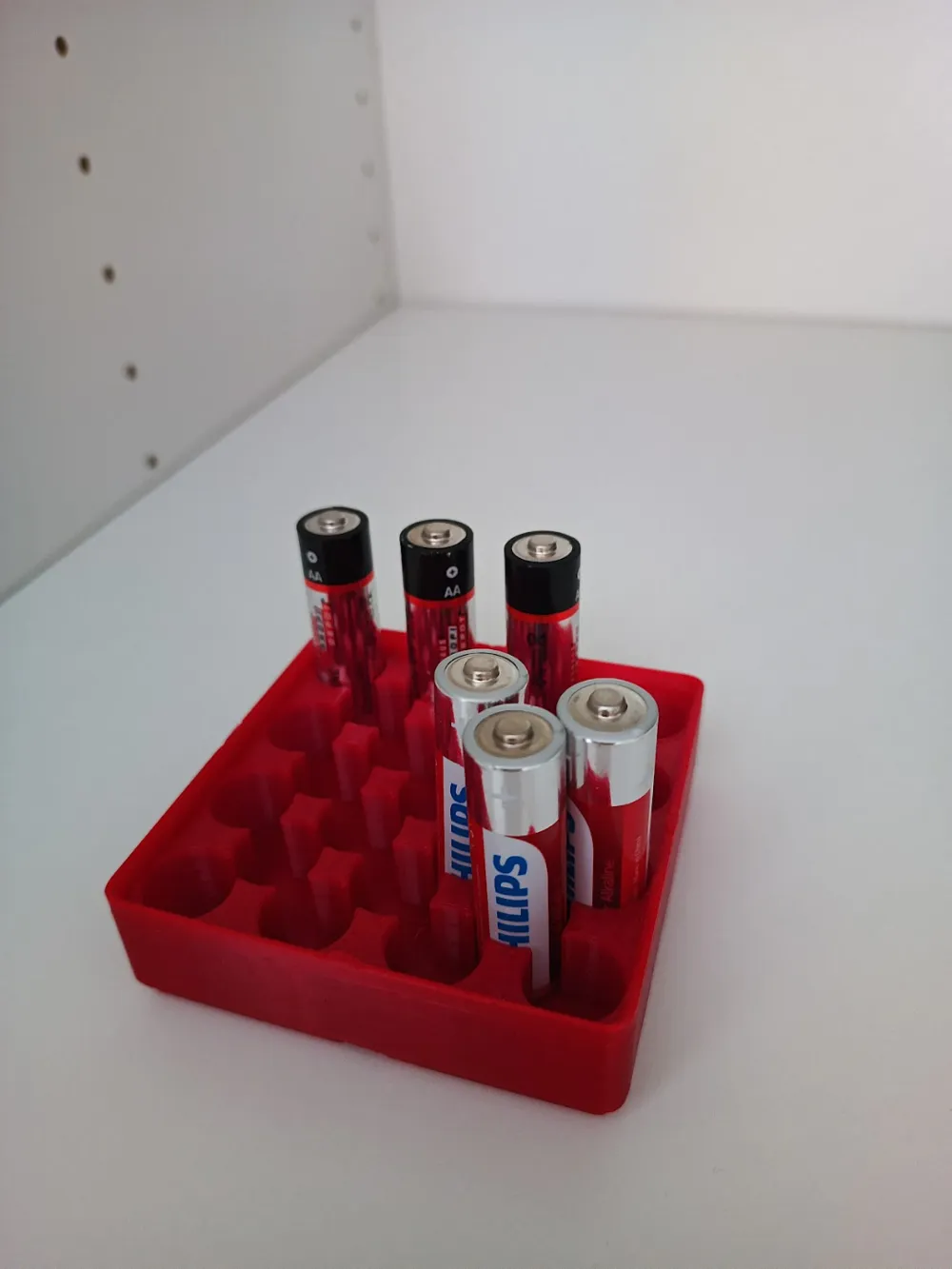 Gridfinity 11 or 25 AA and 18 AAA battery holder by Gargamade MakerWorld: Download Free 3D Models