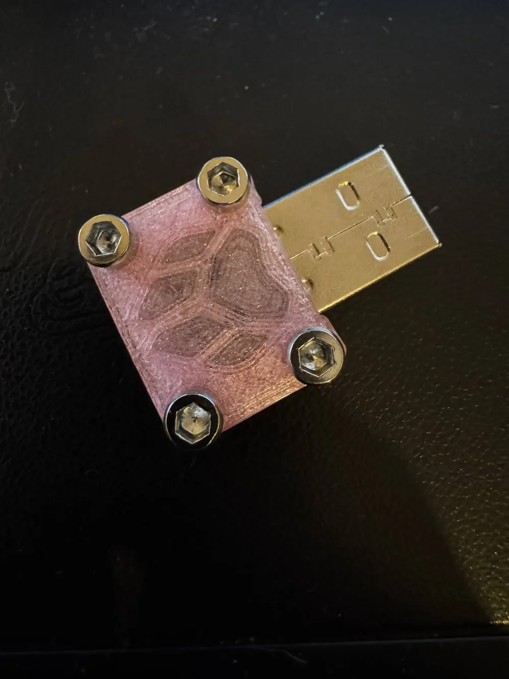 SanDisk Cruzer Ultra USB Drive Replacement Shell - MakerWorld 3D Model ...