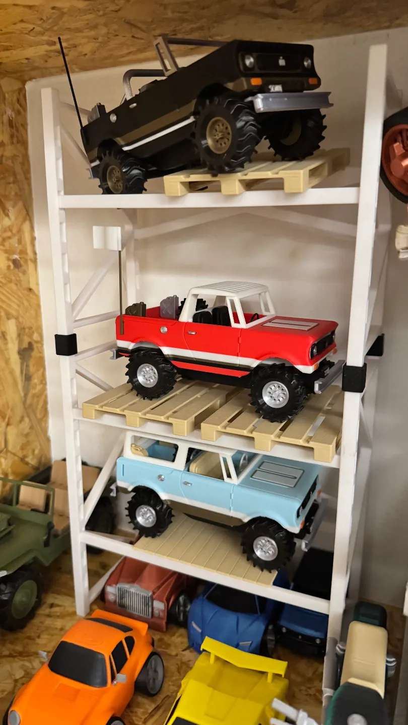 Mini Warehouse for model display Remixed by MILK+3D - MakerWorld