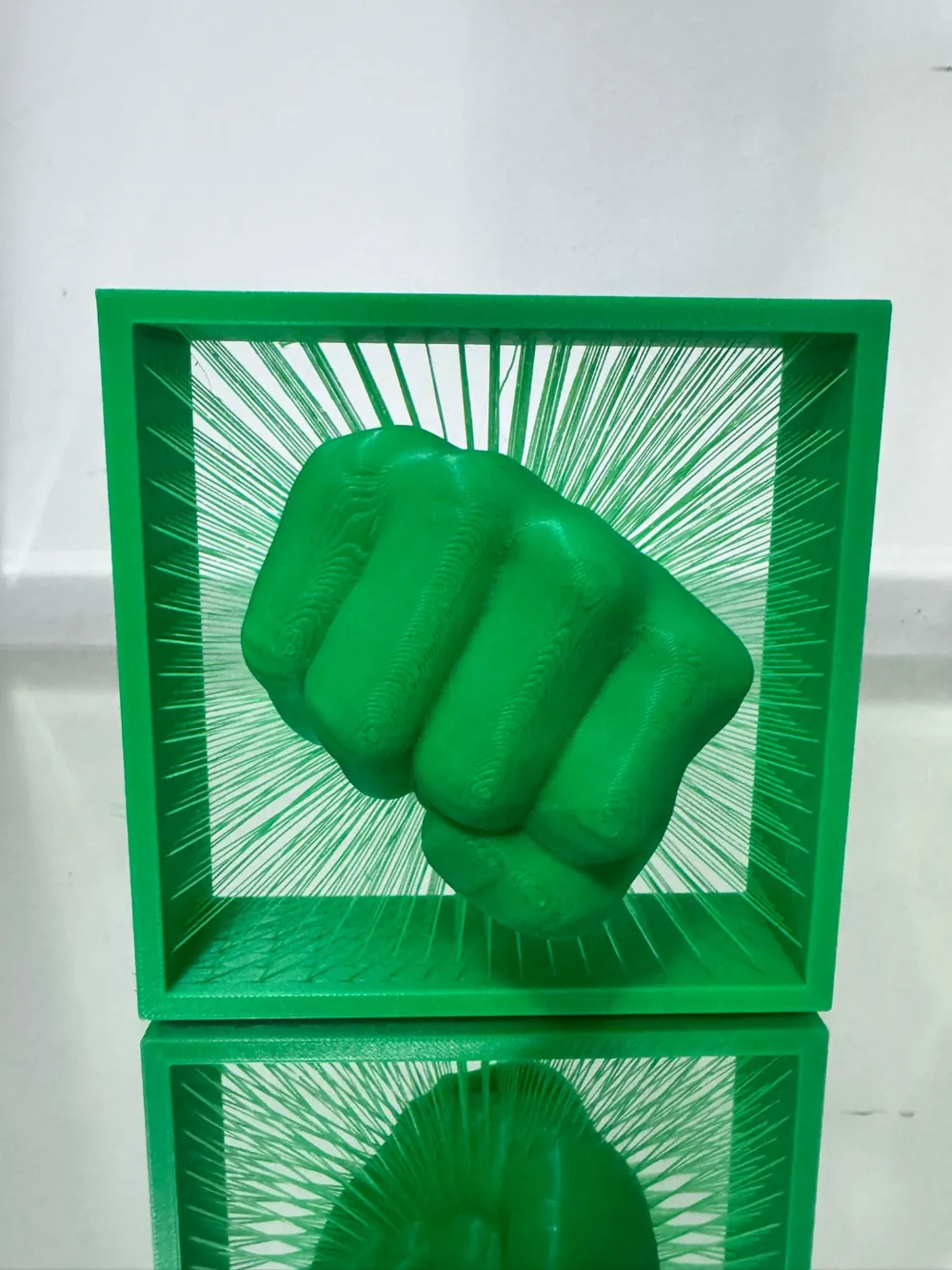 hulk fist string box art by Fatalchaos25 - MakerWorld