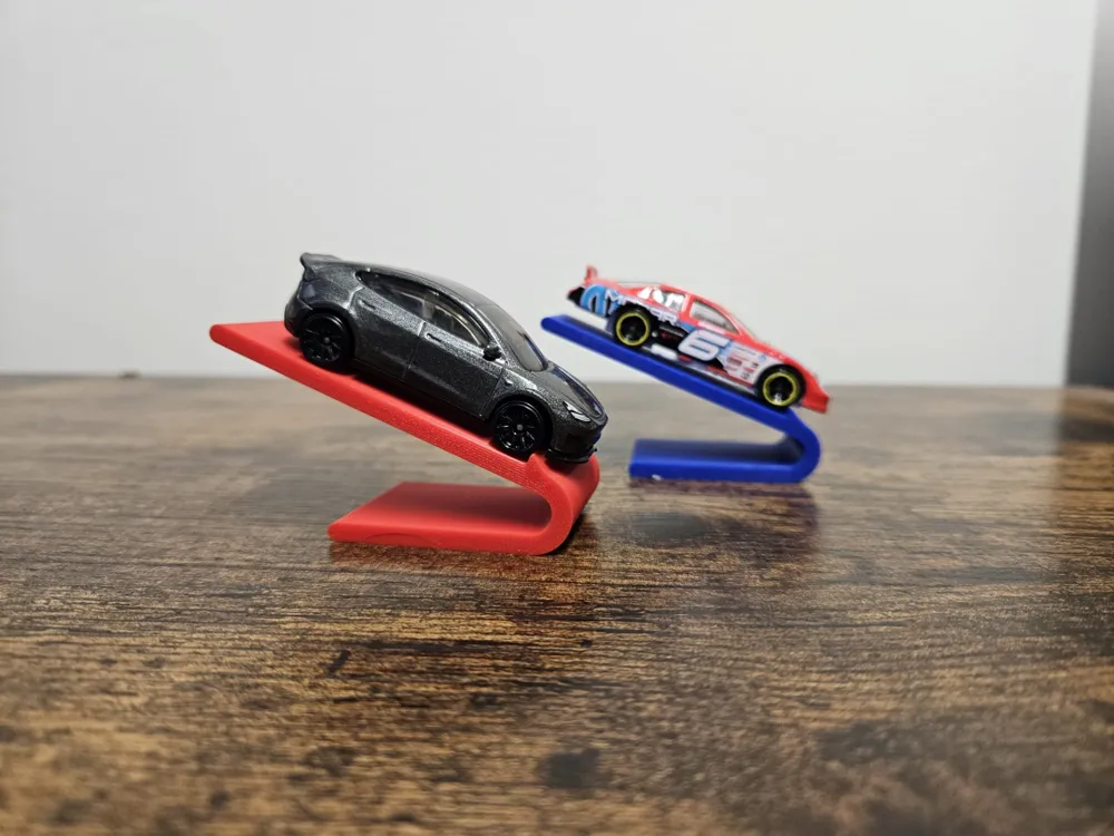 Toy Car Display stand (Hotwheels) by Gerrit D - MakerWorld