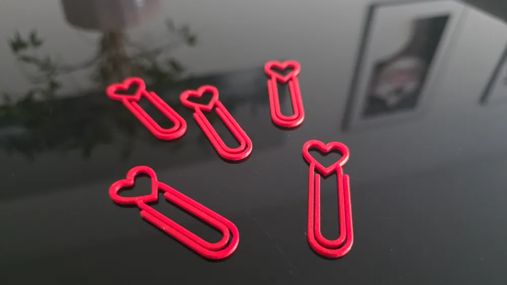 Heart paper clip - Free 3D Print Model - MakerWorld