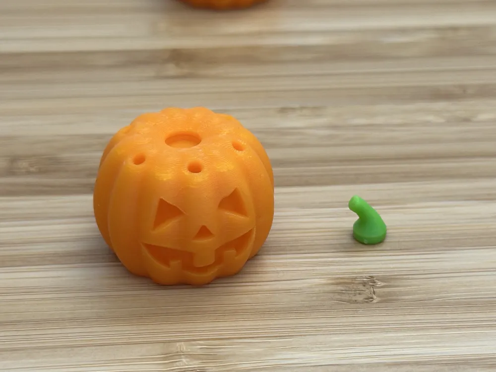 Oral-B Pumpkin Toothbrush Case by Otrebor MakerWorld: Download Free 3D ...