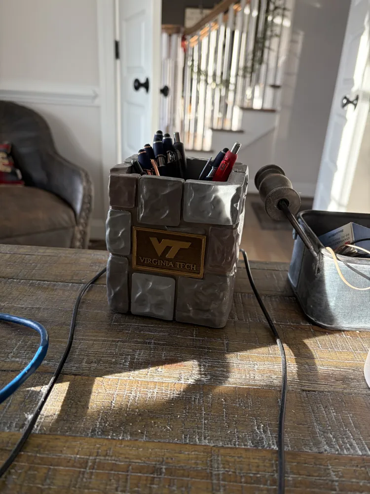 Virginia Tech Hokie Stone Pen Holder - Modèle d'Impression 3D Gratuit ...