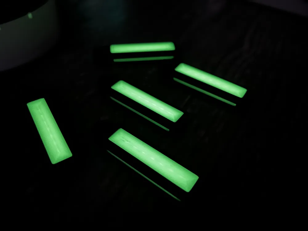 GloTag: an EDC glowing keychain by DSD MakerWorld: Download Free 3D Models