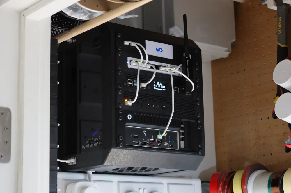 2U mini ITX motherboard 10"rack panel with PCIe - MakerWorld 3D Model ...