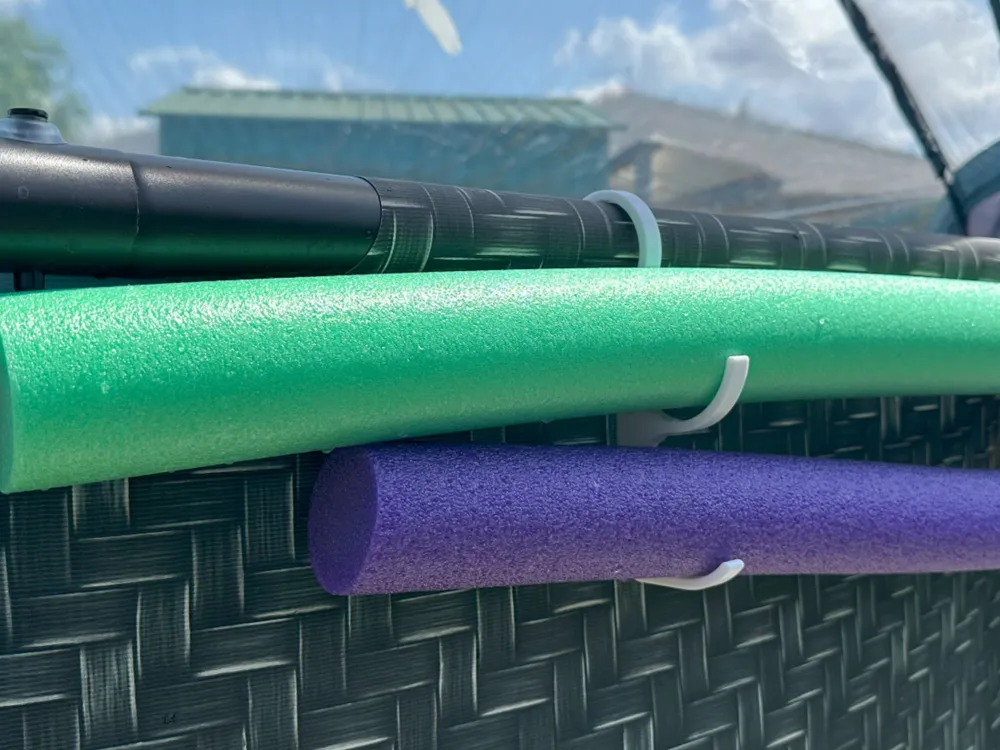 Pool Noodle Hook for Intex Marimex Bestway pools by lochmis - MakerWorld