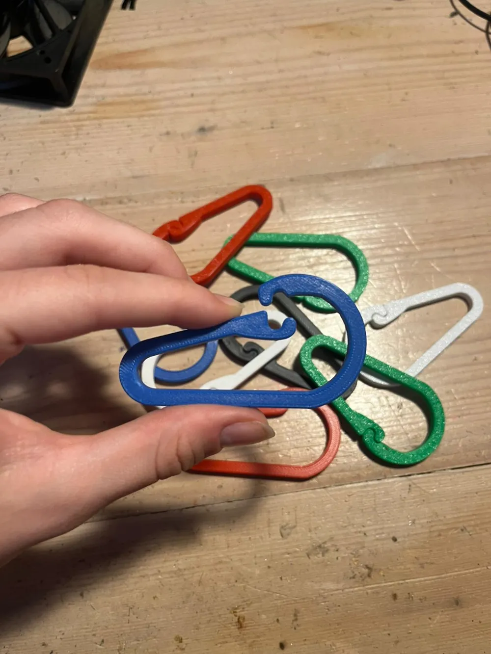 EASY CARABINER by PUPOdesign MakerWorld: Download Free 3D Models