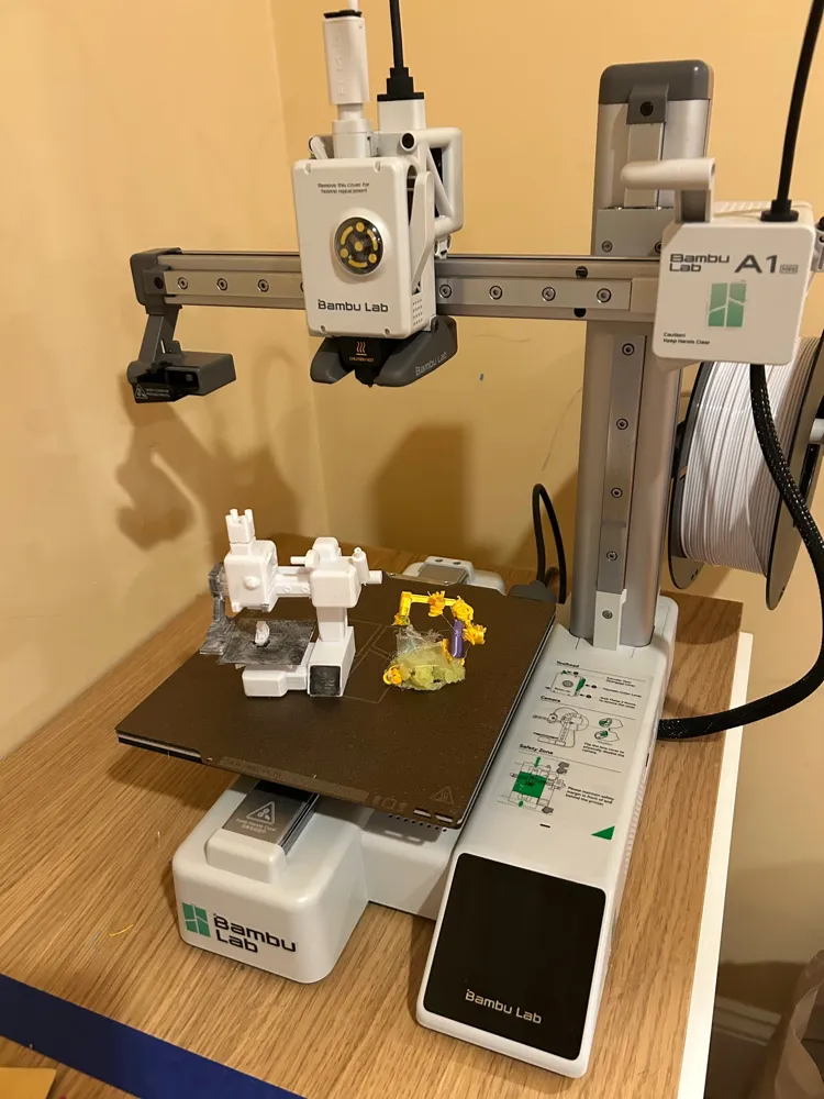 Bambu lab A1 Mini Miniature (made from scratch) by BENCHY DUDE ...