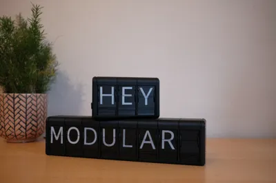 Split Flap Display - Modular, With Web Interface by Morgan Manly MakerWorld: Download Free 3D Models