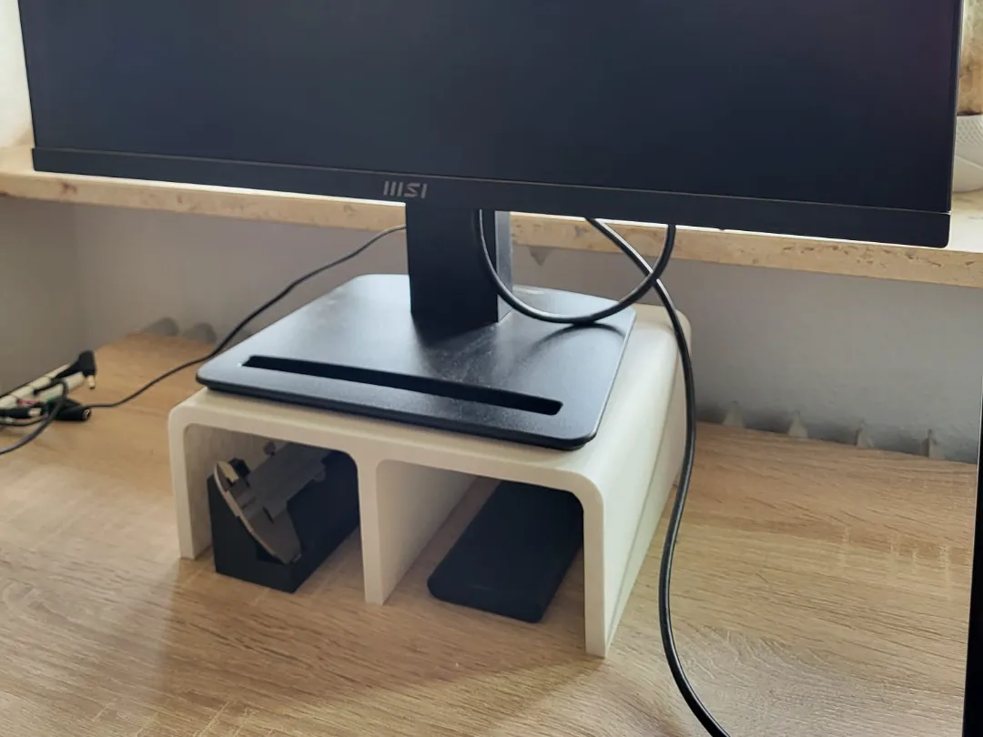 Modern Minimalist Monitor Stand – Clean Desk Setup - Free 3D Print ...