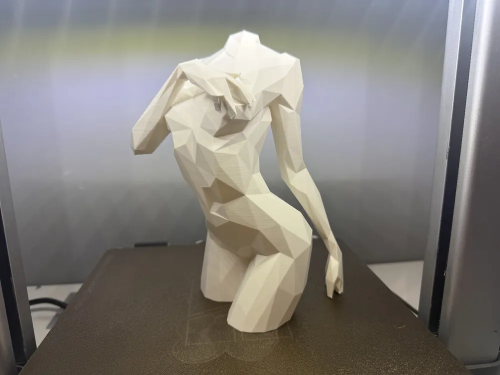 Low Poly Woman Torso Statue - Free 3D Print Model - MakerWorld