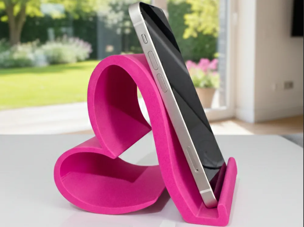 Minimal Heart Phone Stand - Free 3D Print Model - MakerWorld