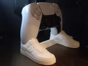 PS5 Controller Stand nike shoes edition - Free 3D Print Model - MakerWorld