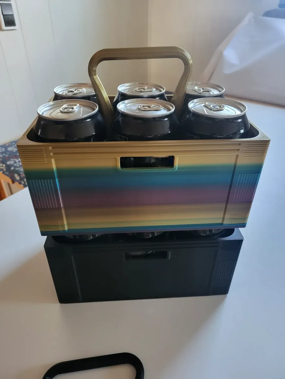 Sixpack with removable handle and different logo's by Designsmith ...