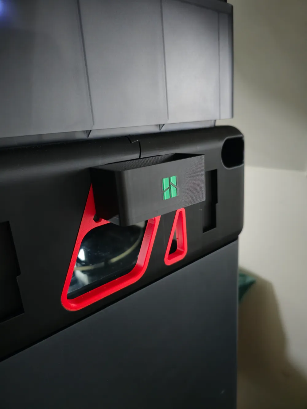 AMS Riser V2 Filament Clip Storage by Wessel - MakerWorld