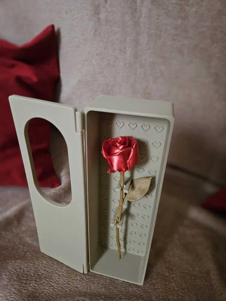 Boîte de roses Saint-Valentin - Modèle d'Impression 3D Gratuit - MakerWorld