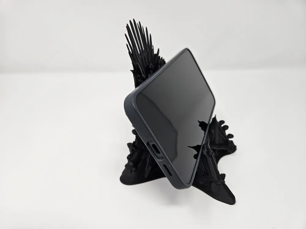 Iron Phone Throne - GOT Phone Stand - Free 3D Print Model - MakerWorld