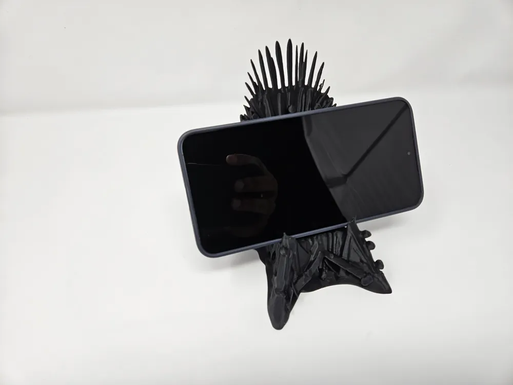 Iron Phone Throne - GOT Phone Stand - Free 3D Print Model - MakerWorld